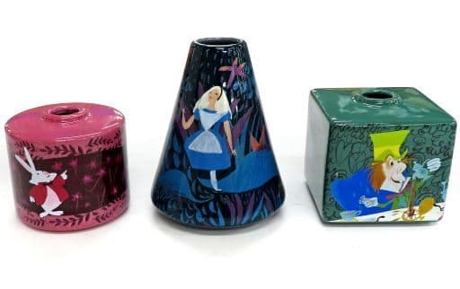 Clustered Vase Set "Alice in Wonderland" Disney Store Only | Goods ...