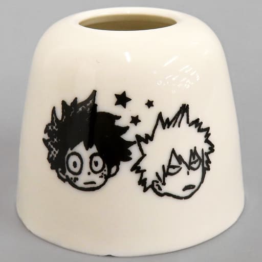 Miscellaneous goods Midoriya Dehisa & Katsuki Bakugo Toothbrush Stand ...