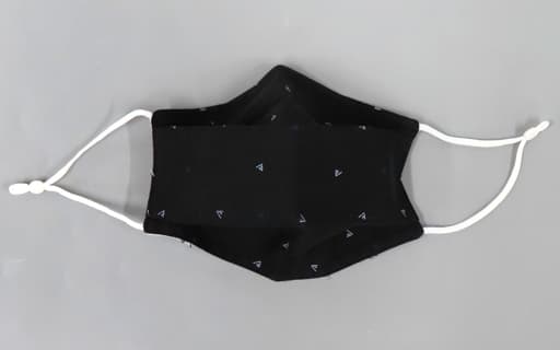 Cloth mask (Black / Triangle Pattern) Masukiya | Goods / Accessories ...