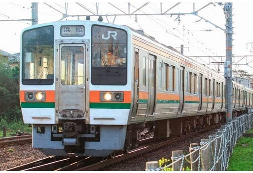 鉄道模型 1/150 JR 211系5000番台 静岡車両区LL16編成 3両編成セット 動力付き [30478] | おもちゃホビー | Suruga-ya.com