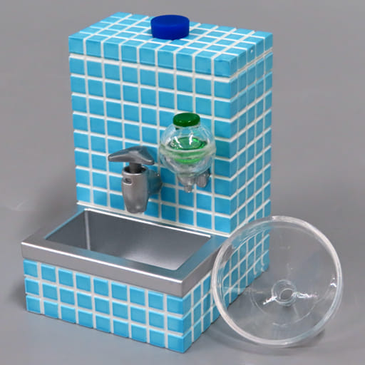 Trading figure Light blue tiles "Really usable? Water comes out! School ...