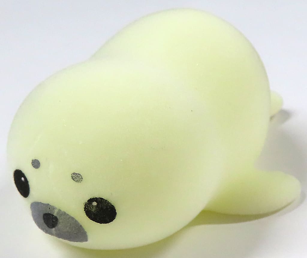Howahowa-chan : "Howahowa-Seal-chan Flocky Sofvi" | Toy Hobby | Suruga-ya.com