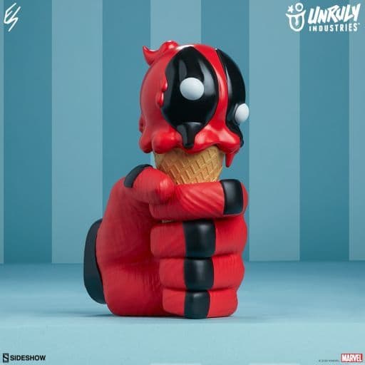 Deadpool : "Marvel Comics" Designer Toian Lurie Industries Stache | Toy ...