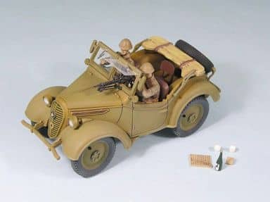 1/35 Japan Army Type 95 Light Passenger Vehicle Kurogane Yonoki "Grand ...