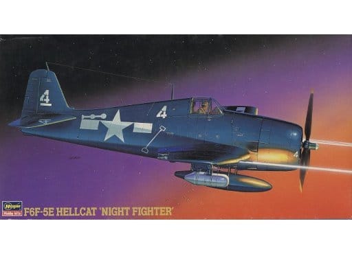 Plastic model 1/48 United States Navy night fighter F6F-5E Hellcat ...