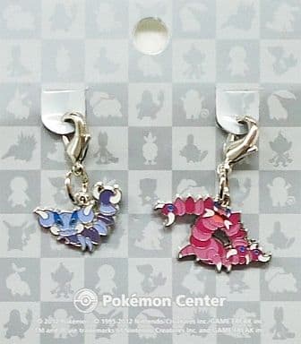 451. Skorupi & 452. Drapion Nationwide Zukan Metal Charm (2-piece Set ...