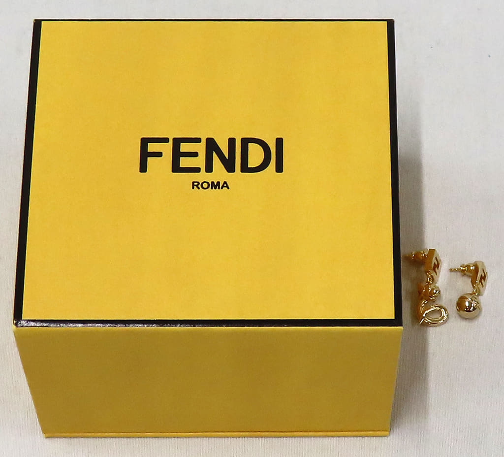 Mini Ryu & Monster Ball Pierce "Pocket Monsters FENDI×FRGMT×POKEMON ...