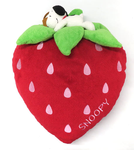 Snoopy Strawberry Cushion "PEANUTS (SNOOPY)" Universal Studios Japan ...