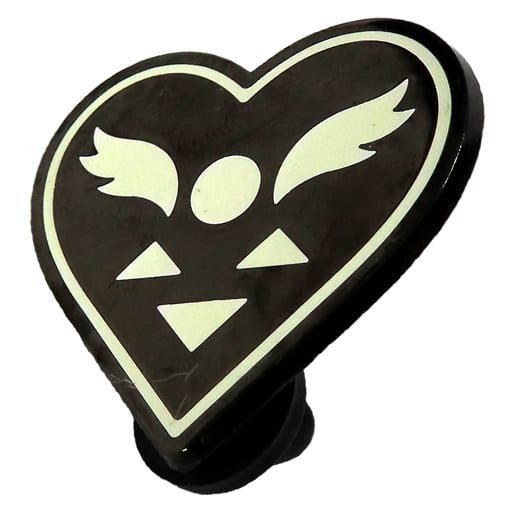 Badge Bins Dark Heart Pin Badge "DELTARUNE - Delta Runn -" | Goods ...