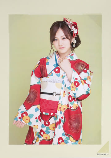 Minami Hoshino individual portrait "NOGIZAKA46 6th Anniversary ...