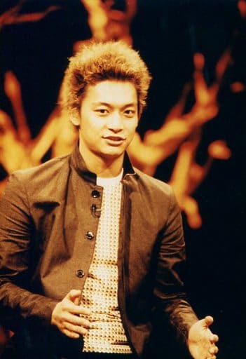 SMAP / Shingo Katori / Upper Body / Costume Black / White / Polka-Dot ...