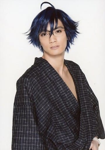 Official photo (male) / actor Yuki Ochi (Kinugawa of Kinugawa) / Yukata ...