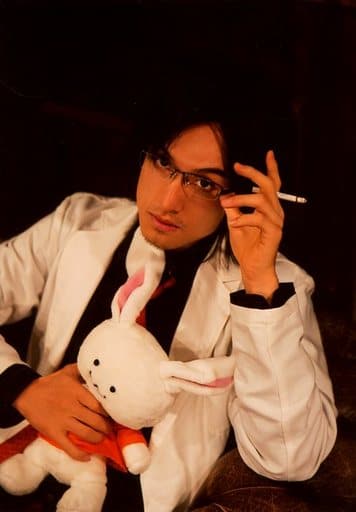 Mitsuru Karahashi (Ni Kenichi) / Upper Body / Costume White. Black ...