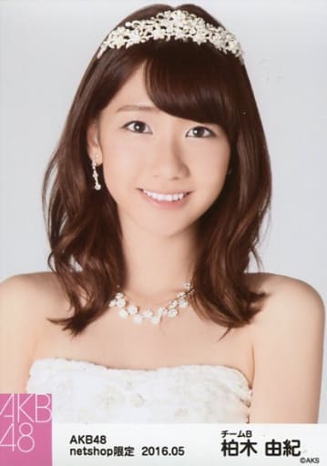 Yuki Kashiwagi / Bust up / AKB48 May 2016 net shop limited individual ...