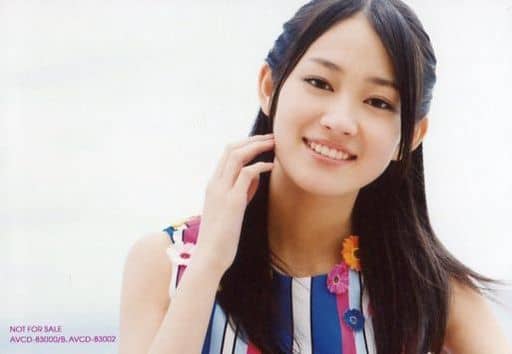 X21 / Miyu Yoshimoto / Size (72 x 103) / CDs "Koi Natsu!" (AVCD-83000/B AVCD-83002) Enclosed ...