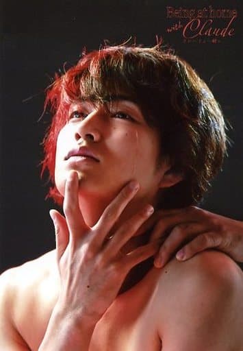 Ryo Matsuda / Bust Up / Nude / Right Hand Forefinger Chin / Tears / Neck Area / Hand ...