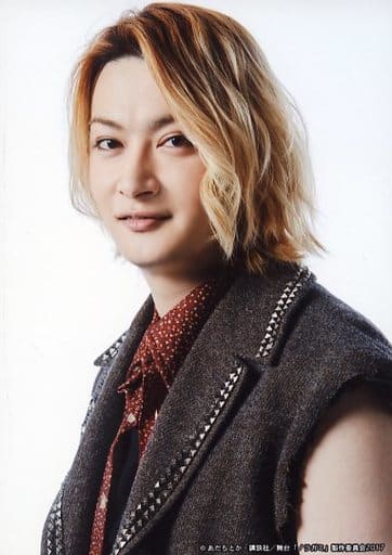 Official photo (male) / actor Ryusuke Nakamura (敢御) / Bust up / Left ...