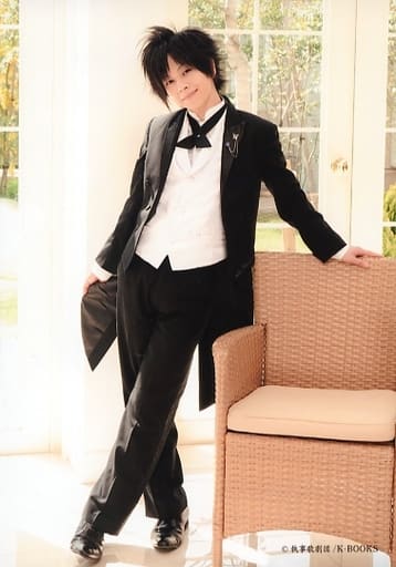 Butler Opera Company / Toya / Whole Body / Costume Black / White / Left ...