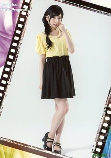 Trefle / Ayumi Takamune / Entire Body / Costume Black / Yellow / Left Hand Fist / Cheeks / Left ...