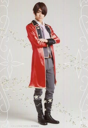 Official photo (male) / actor Naoya Kitagawa (Shindo Eigo) / Whole-body / Character Actor Shot ...