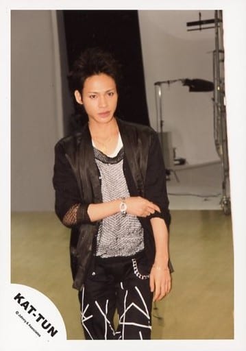KAT TUN / Tatsuya Ueda / Above-the-knee ・ Costume black ・ White ・ Mesh ...