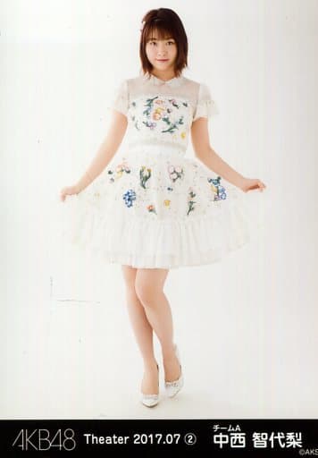 Official photo (AKB48, SKE48) / idol / AKB48 Chiyori Nakanishi / Whole-body / AKB48 Theater ...
