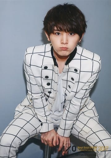 Official photo (Johnnys) / idol / Hey! Say! JUMP Hey! Say! JUMP / Ryosuke Yamada / Knee-up ...