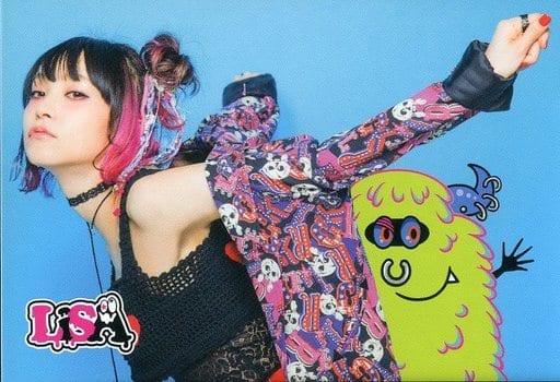 LiSA / Horizontal, Upper body, Left, Costume Black, Both hands Goo ...