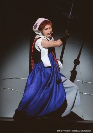 Official photo (male) / actor Daichi Saeki (Iwatooshi) / Live Photo ...