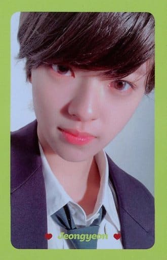 Collection Card (Female) / 5 th Mini Album CD 「 What is Love ...