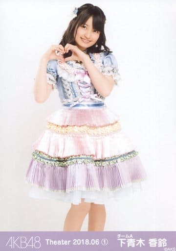 Official photo (AKB48, SKE48) / idol / AKB48 Karin Shimoaoki / Above-Knee / AKB48 Theater ...