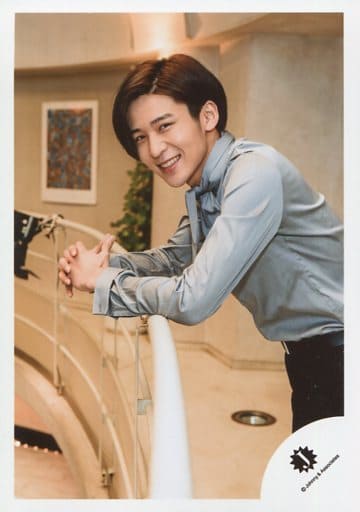 Johnnys / Meguro Ren / Above-the-knee, Costume Grey, Body Left Facing / 18 Haru Hasegawa Jun ...