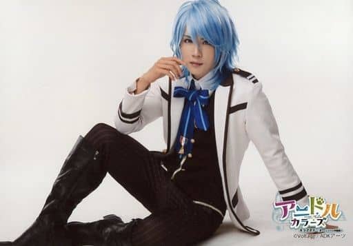 Yuta Higuchi (Rensui 巴瑠) / Horizontal Type / Whole Body / Sitting ...