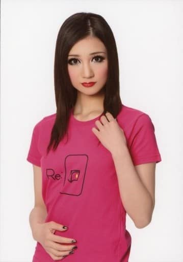 Official photo (female) / Takarazuka Revue (star group) / actress Takarazuka Revue (Star Group ...