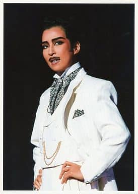 Takarazuka Revue / Shinya Yamada Miki / Live Photo / Upper Body / Costume Black and White Back ...