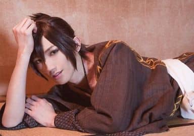 Official photo (male) / actor Daisuke Hirose (Okita Soji) / Landscape ...