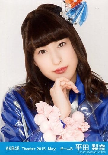 Official photo (AKB48, SKE48) / idol / AKB48 Rina Hirata / Bust Up / Right Hand Jaw / Theater ...