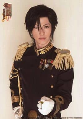 Official photo (male) / actor Yoshihiko Narimatsu (Miyano Mori Isamu) / Upper Body / Costume ...