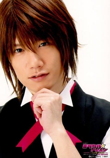 Official photo (Male) / Actor / Voice actor Kenn (Roppongi History) / Bust Up / Costume Black ...