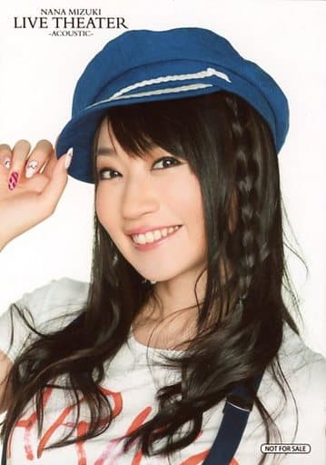 Official photo (female) / voice actor Nana Mizuki / BD ・ DVDs 「 NANA ...