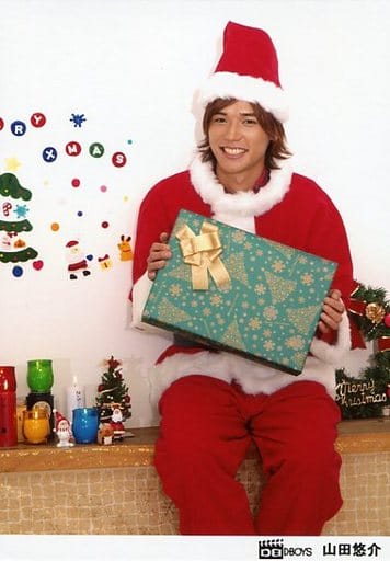 Official photo (male) / actor D-BOYS / Yusuke Yamada / Above-the-knee ...
