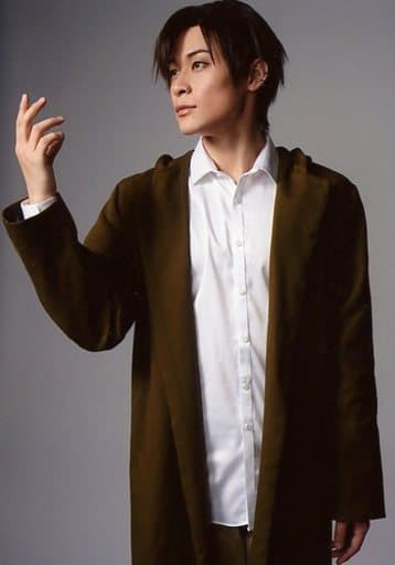 Official photo (male) / actor Yuki Fujiwara (Zhu Bajie) / Above the ...