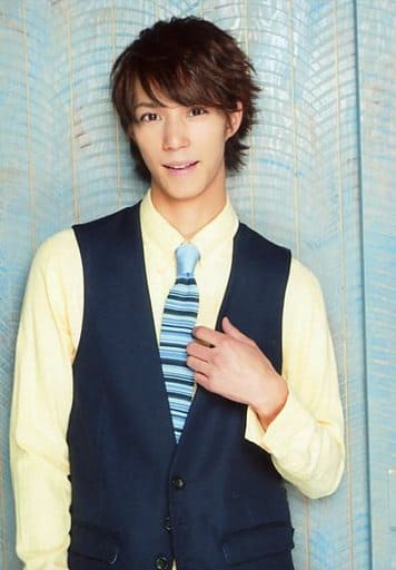 Official photo (male) / actor Kyosuke Hamao / Upper Body / Costume ...