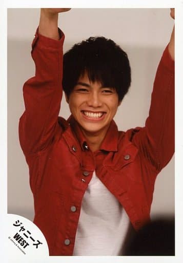 Official photo (Johnnys) / idol / Johnny's West Johnny's West / Daiki Shigeoka / Upper body ...