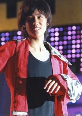 Mis Snow Man / Ryo Abe Hira / Live Photo / Upper Body / Costume Red and ...