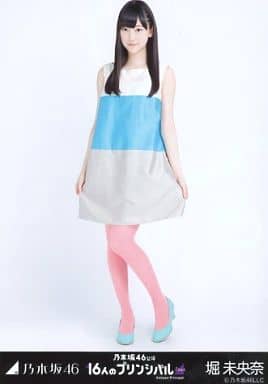 Official photo (Nogizaka46) / idol / Nogizaka46 Miona Hori / whole body ...