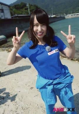 Official photo (AKB48, SKE48) / idol / NMB48 Rena Shimada / Above-the-Knee, Blue Costume, Both ...