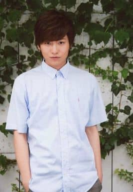 Official photo (male) / actor Akito Miyazaki (Hayato Shinkai) / Above ...