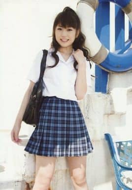 Official photo (female) / idol Chise Nakamura / Above the Knee / Skirt ...