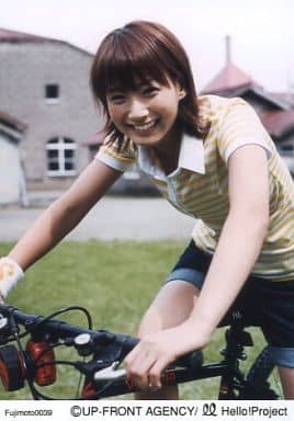 Morning Musume / Miki Fujimoto / Above the Knees, Costume Yellow ...